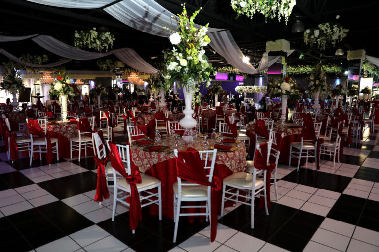 Luxury Event Center – Luxury on the lake events