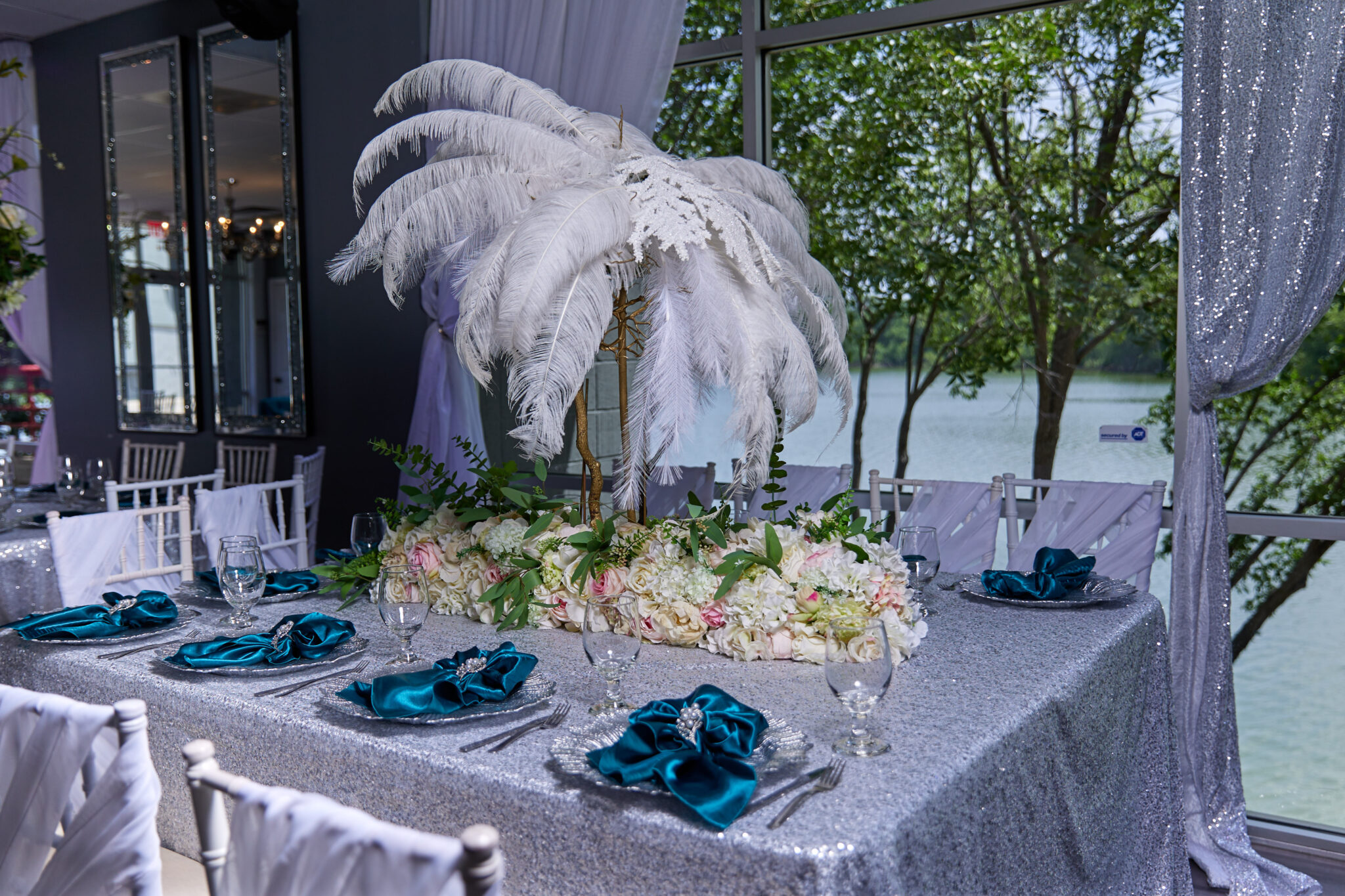 Luxury on The Lake Events – Luxury on the lake events